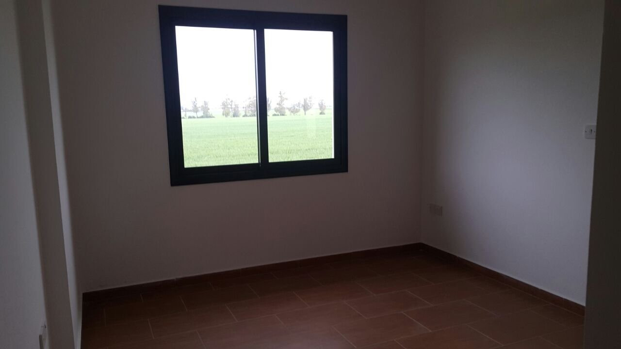 Unfurnished 2 Bedroom Apartment for Rent in Meneou - David Spyrou Estates