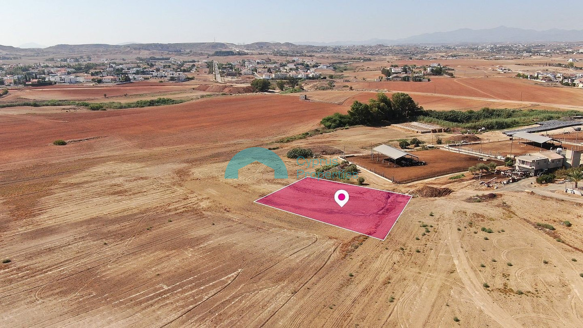For Sale - ΧΩΡΑΦΙ ΣΤΟΝ ΔΗΜΟ ΣΤΡΟΒΟΛΟΥ, ΛΕΥΚΩΣΙΑ - Cyprus Properties