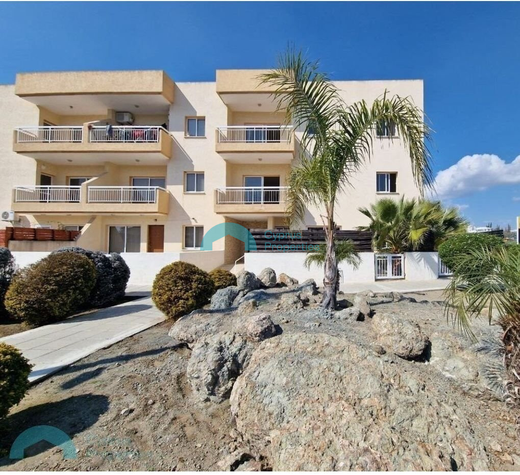 For Sale - Three-Bedroom Apartment in Oroklini, Larnaca - Cyprus Properties