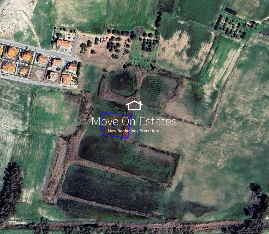 Field for Sale - Move On Estates