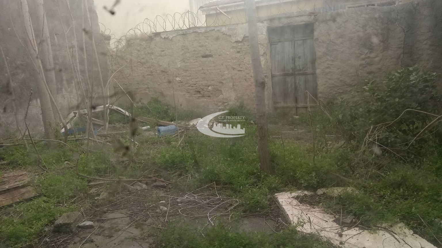 BUILDING FOR SALE - C.T. Property